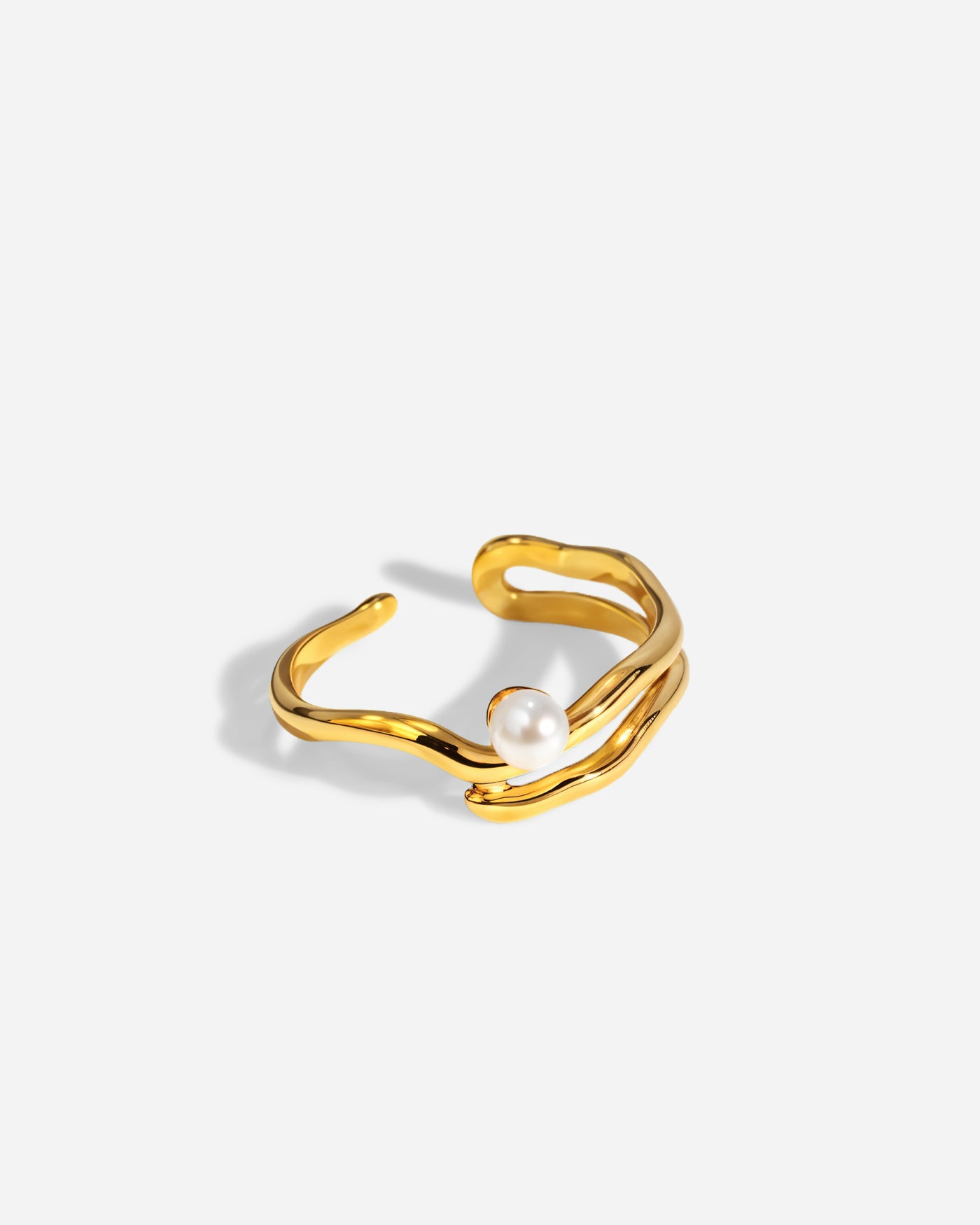 Thalassa's pearl ring